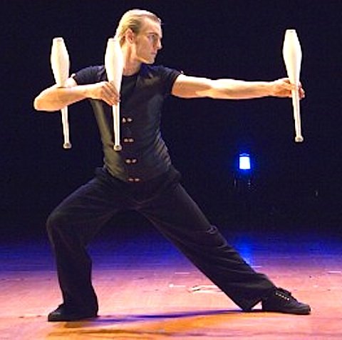 Juggler & Solo Circus Show